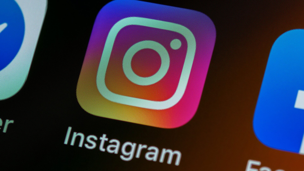 Instagram Fake ID: इंस्टाग्राम पर कैसे करें फेक अकाउंट की पहचान, जानें ...