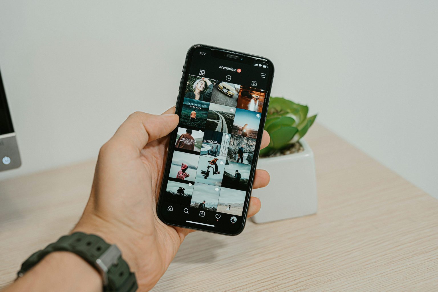 Instagram ने पेश किया नया फीचर, अब अपनी मर्जी से बदल सकेंगे प्रोफाइल ...